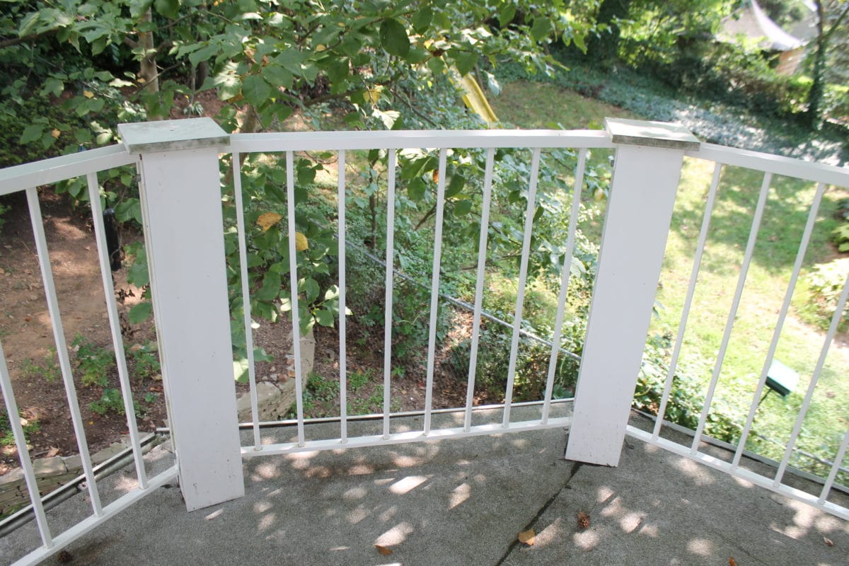 Plain Picket Railings - Koppers Fabricators Inc.