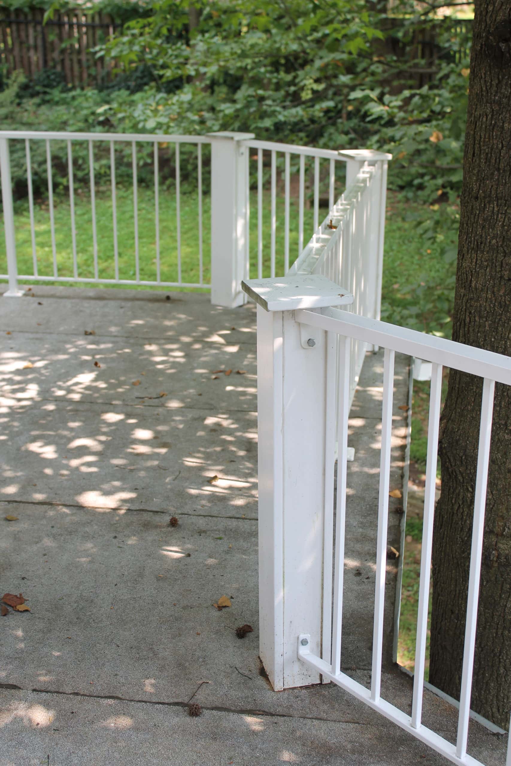 Plain Picket Railings - Koppers Fabricators Inc.